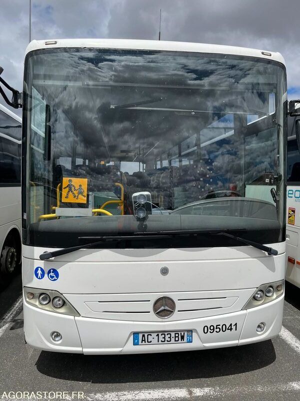 Prodaje se Mercedes-Benz INTOURO prigradski autobus na aukciji
