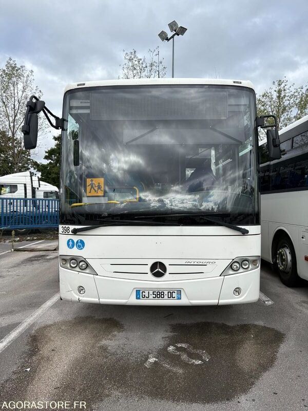 Prodaje se Mercedes-Benz INTOURO prigradski autobus na aukciji