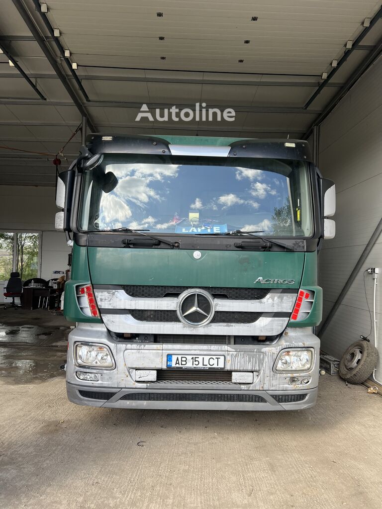 Mercedes-Benz Actros autocisterna za mleko