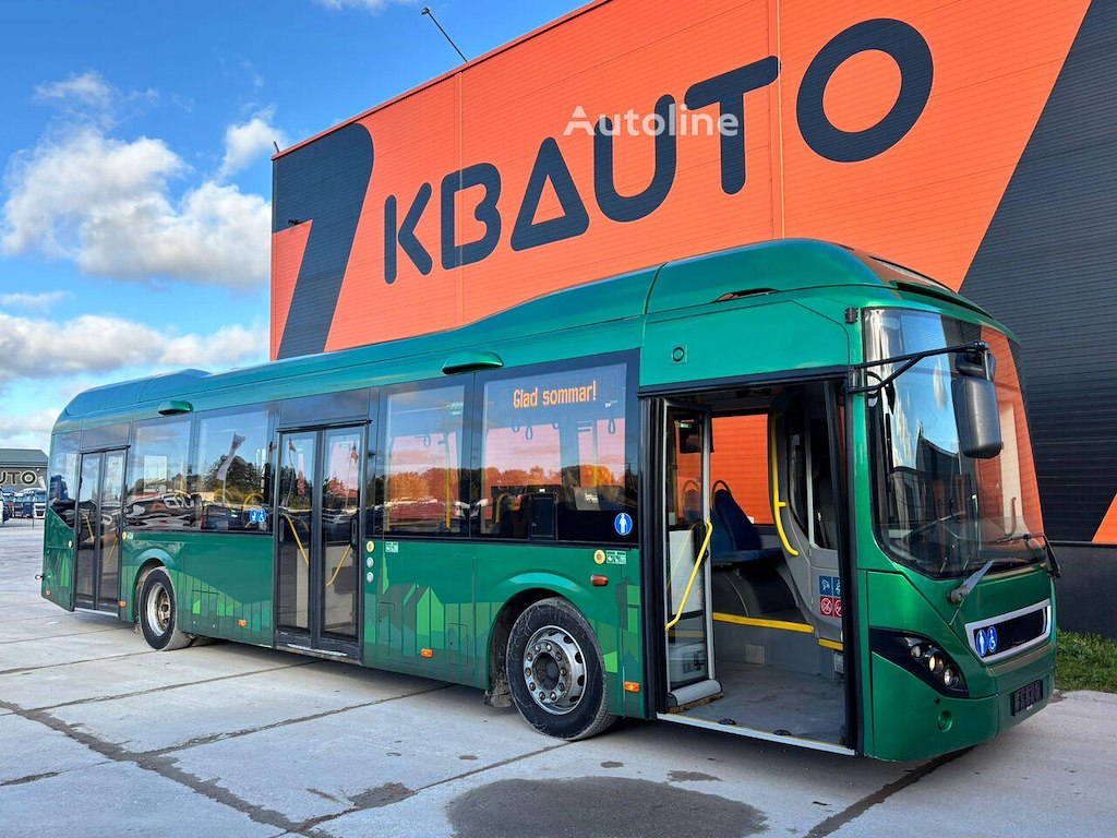 Volvo B5LH 7900 4x2 HYBRID / AC / AUXILIARY HEATING gradski autobus
