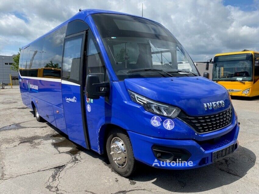 IVECO ROSERO putnički minibus