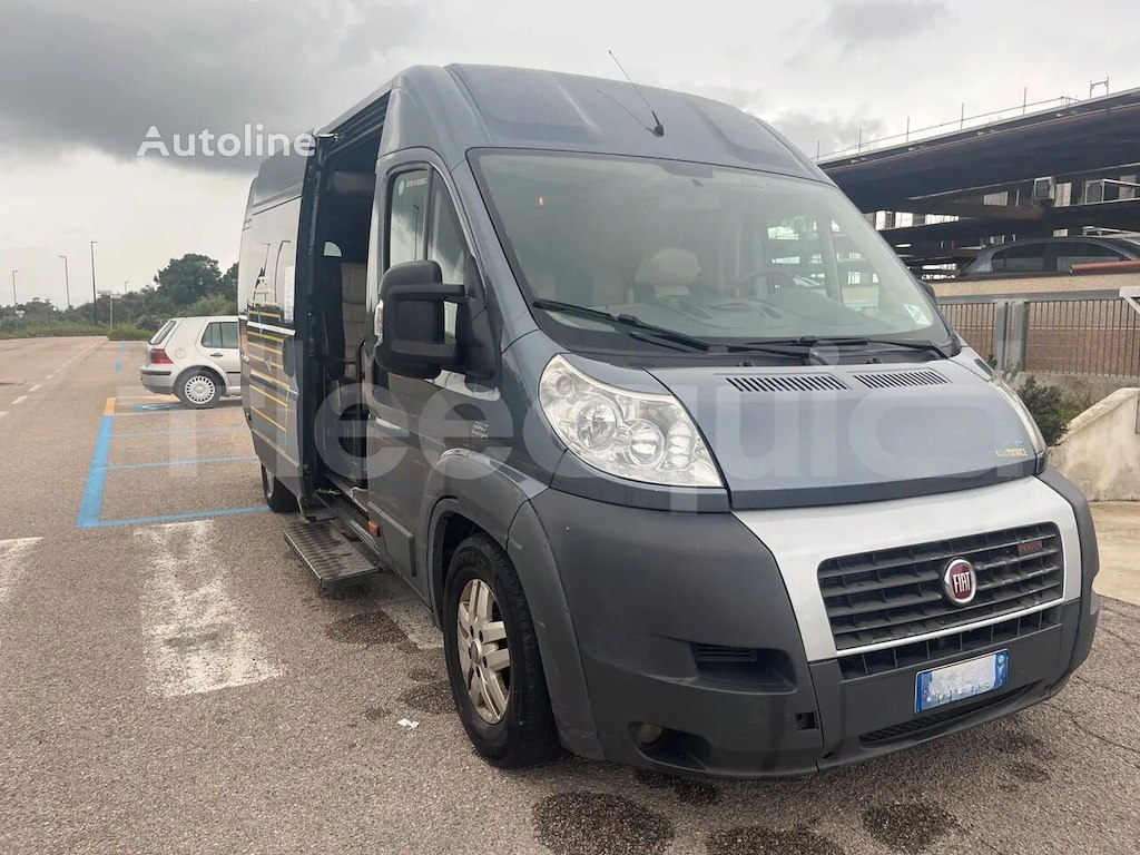 Fiat Ducato putnički minibus