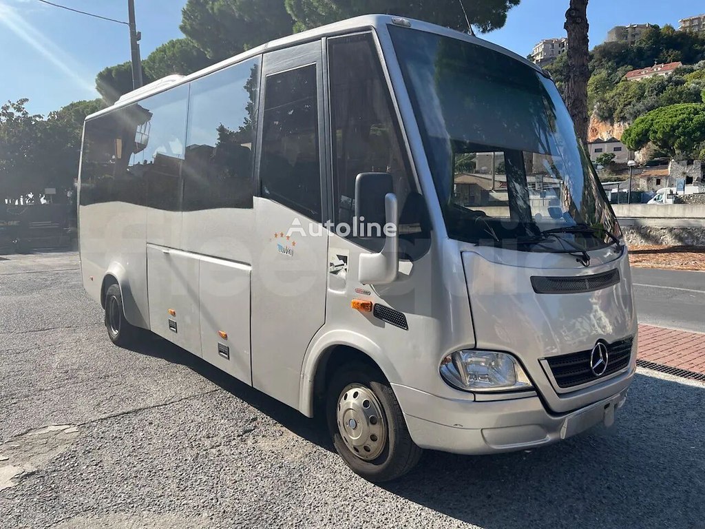 Mercedes-Benz Ibis putnički minibus