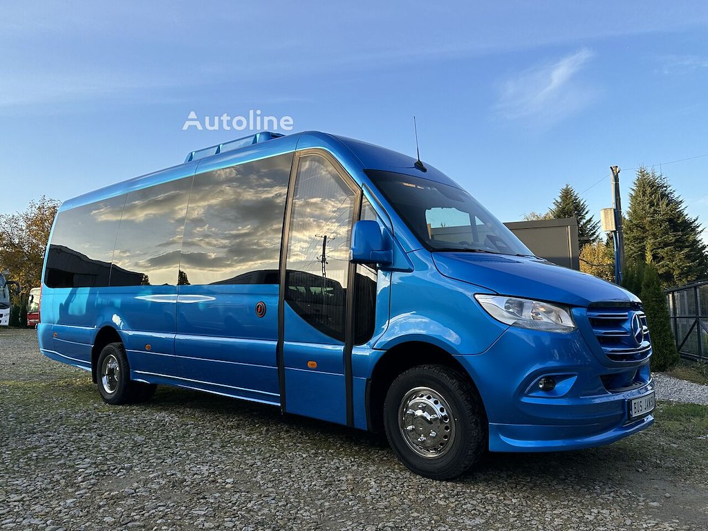 Novi Mercedes-Benz Sprinter 517CDI putnički minibus