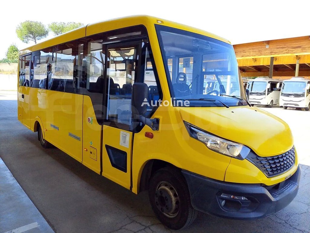 IVECO Indcar školski autobus