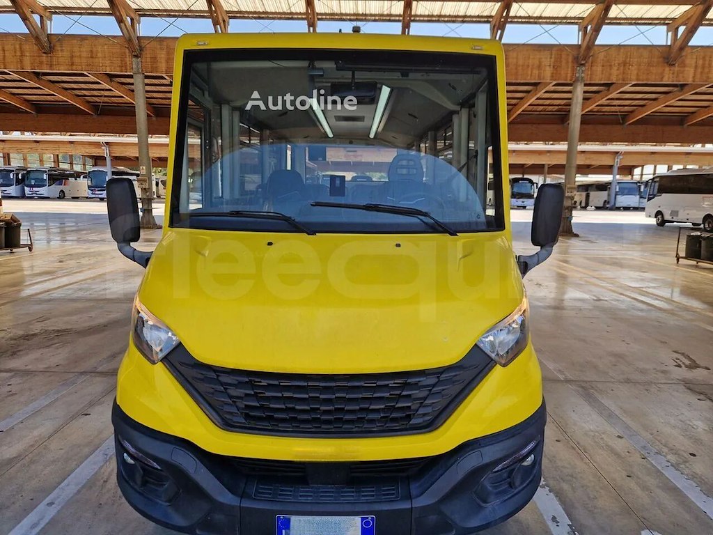 Školski autobus