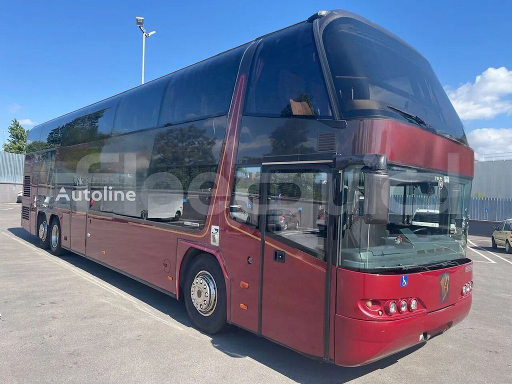 Prodaje se Neoplan 1122/3 dvospratni autobus na aukciji