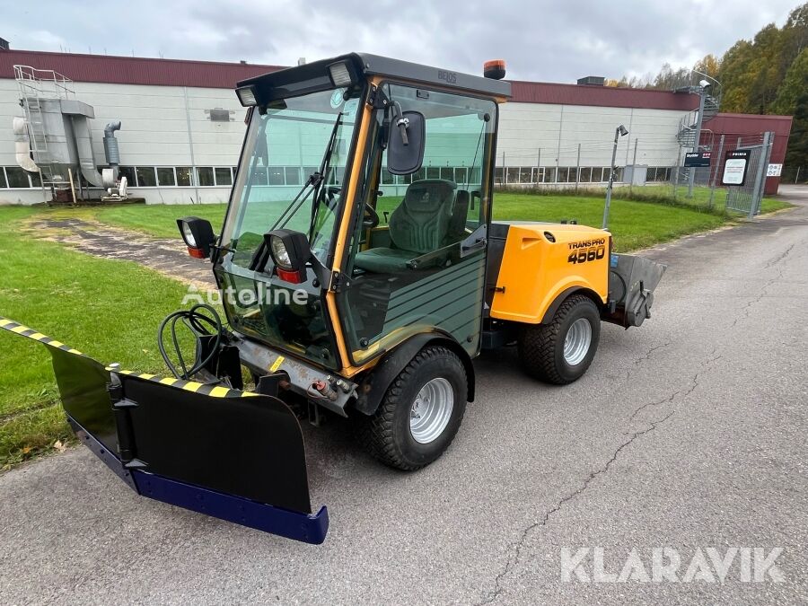 Prodaje se Belos TransPro 4560 univerzalnu komunalnu mašinu na aukciji