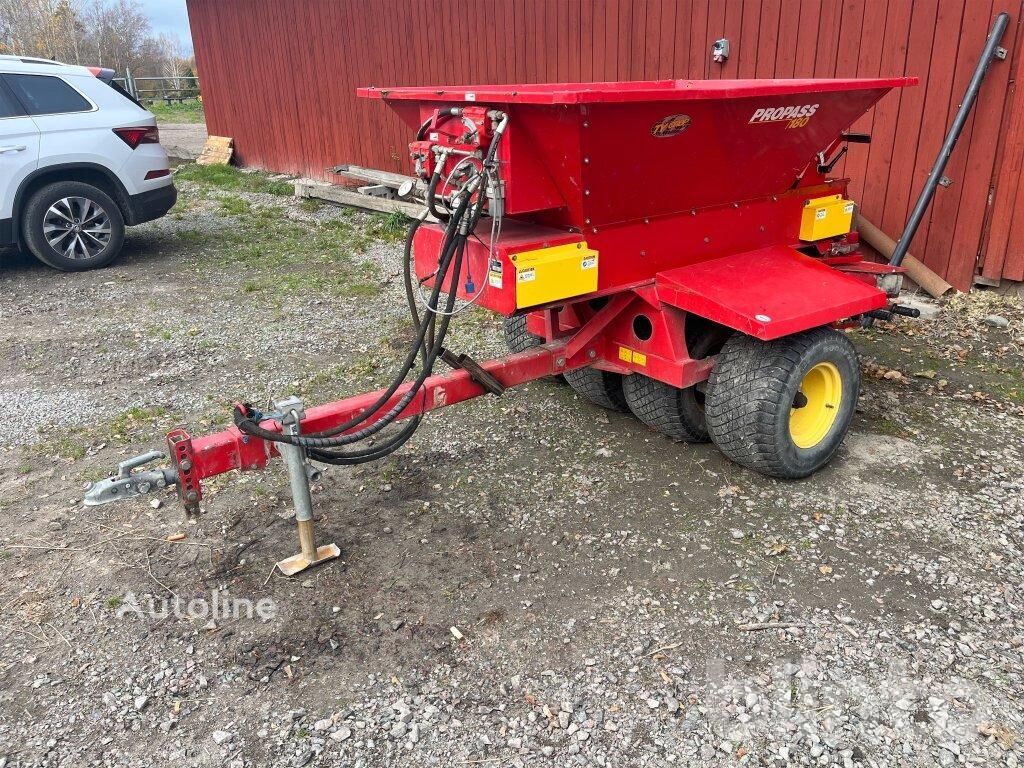 Prodaje se Tycrop Propass 180 vučeni posipač peska na aukciji