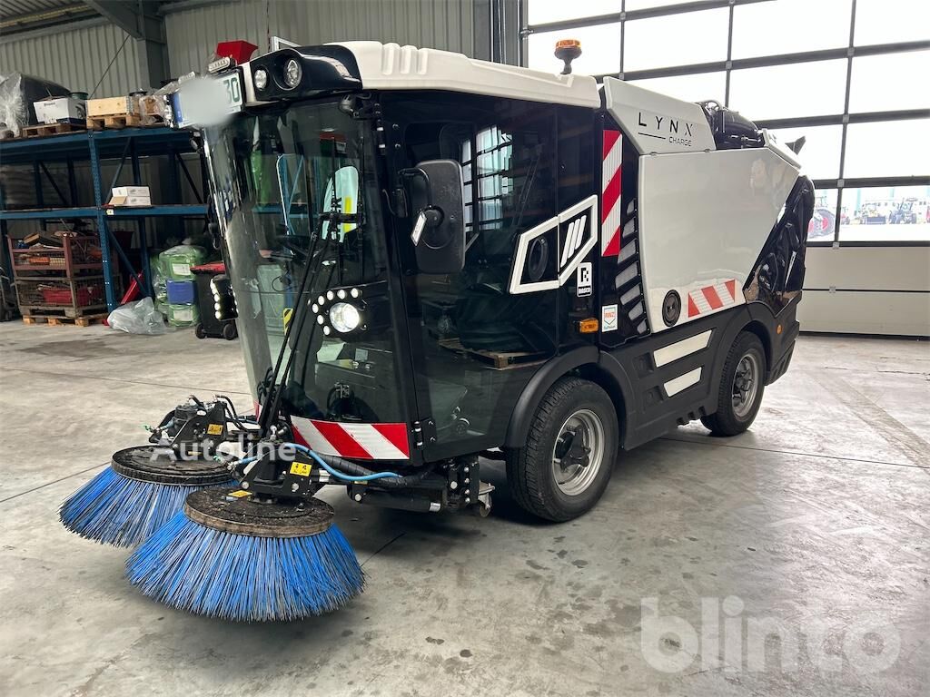 Prodaje se Rasco Lynx 2000 Charge vozilo za čišćenje ulica na aukciji