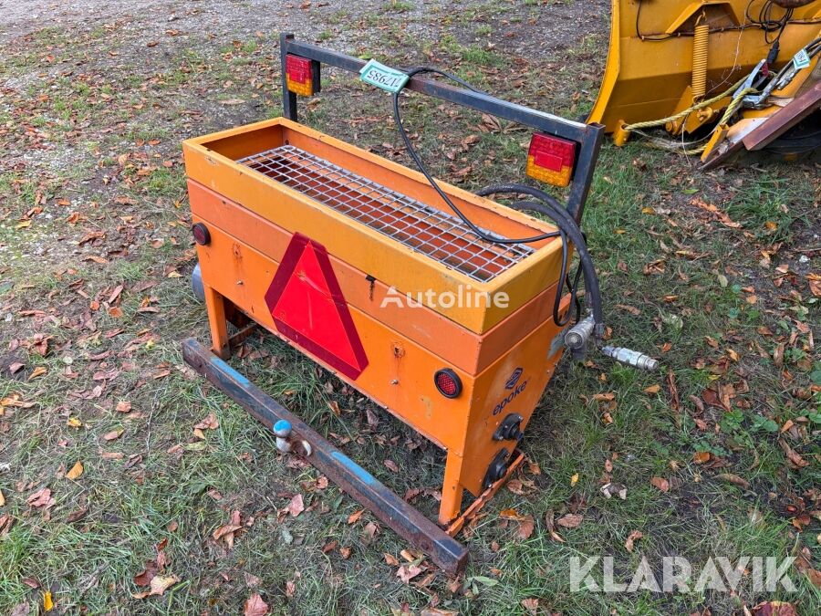 Prodaje se Epoke PMH 4,0 nošeni rasipač peska na aukciji