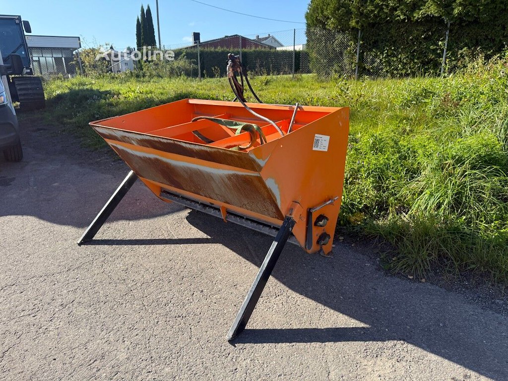 Prodaje se Hydromann SL 12 Hydraulisk sand- og saltspreder – selvlaster nošeni rasipač peska na aukciji
