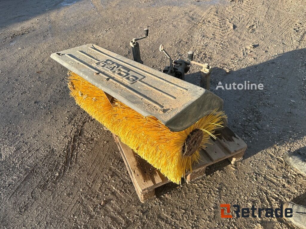 Prodaje se HAFog Brede 100 cm četku za čišćenje ulica na aukciji