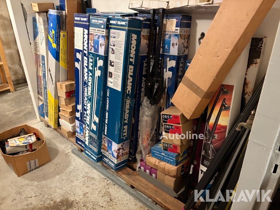 Prodaje se Parti med lasthållare ca. 25 st kompletta kit nosač za bicikl na aukciji