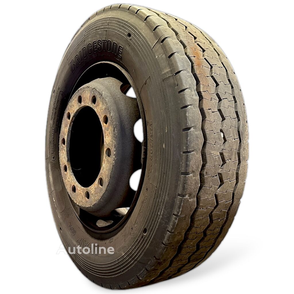 Bridgestone 275/70 R 22.5 točak