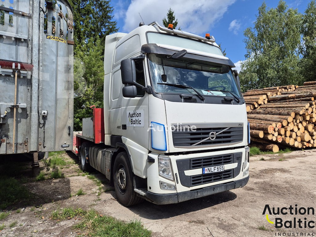 Prodaje se Volvo FH460 tegljač na aukciji