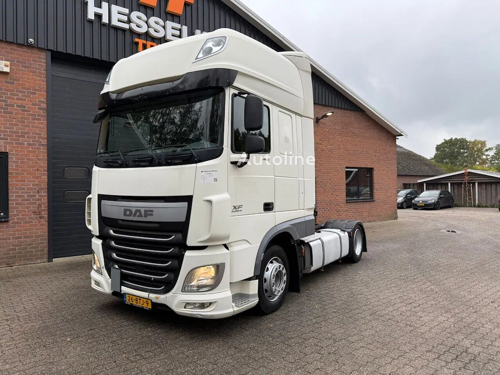 DAF XF 460 SSC Super Space 2x Tank Hefschotel NL Truck tegljač
