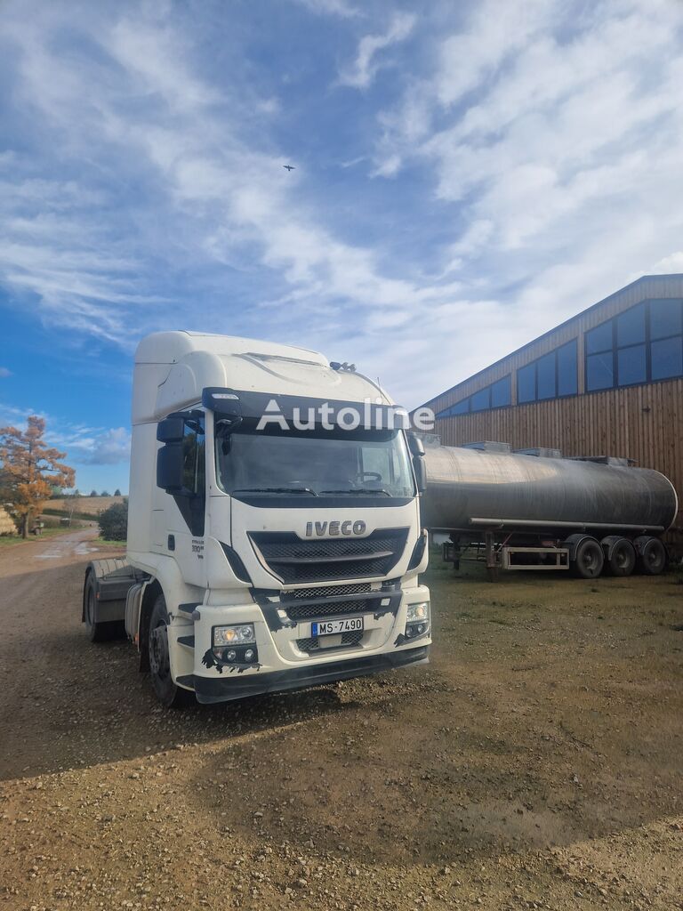 IVECO Stralis 330 tegljač
