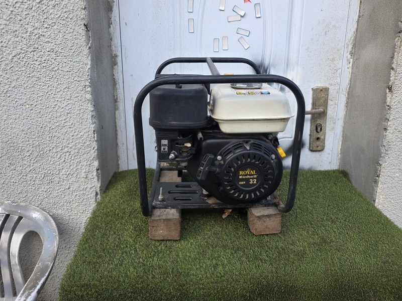 Benzinska pumpa za vodu ROYAL Einhell BWP 32