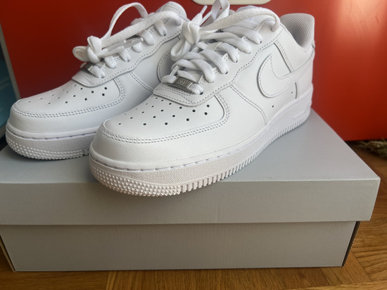 Nike Air Force 1 '07 patike