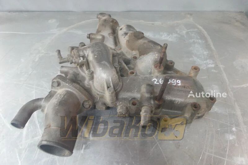 Volvo TD103 1545467 kućište pumpe za vodu
