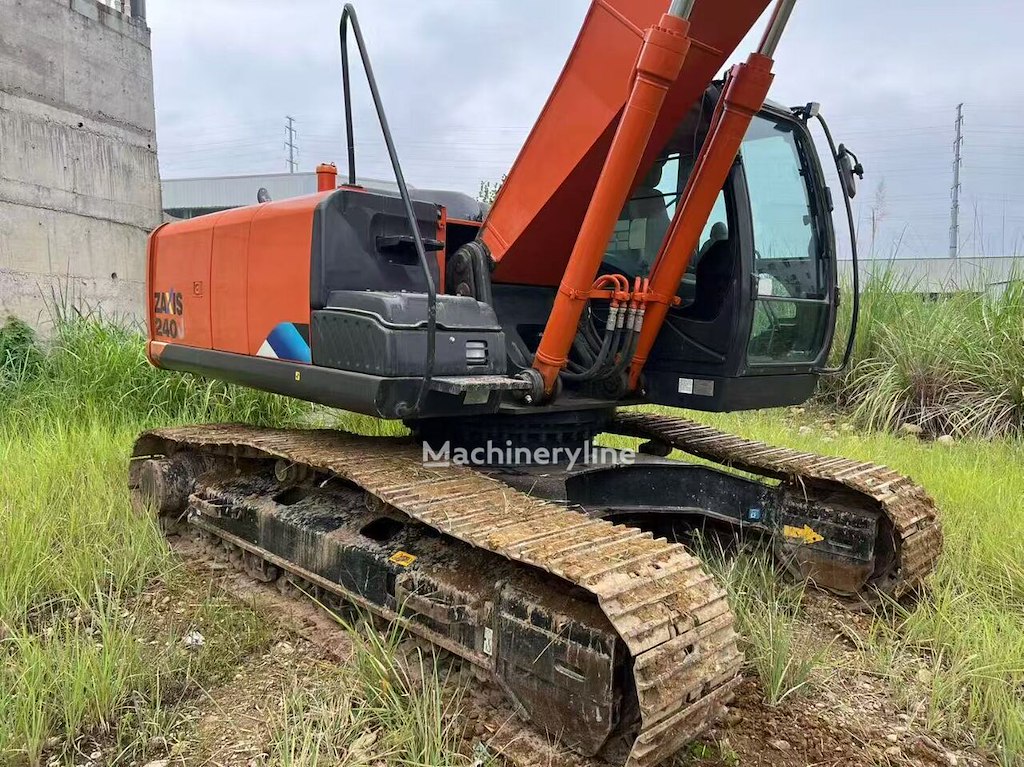 Hitachi ZX240 bager guseničar