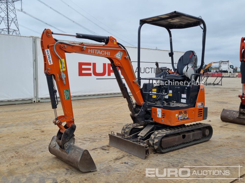 Prodaje se Hitachi ZX19U-6 YR mini bager na aukciji