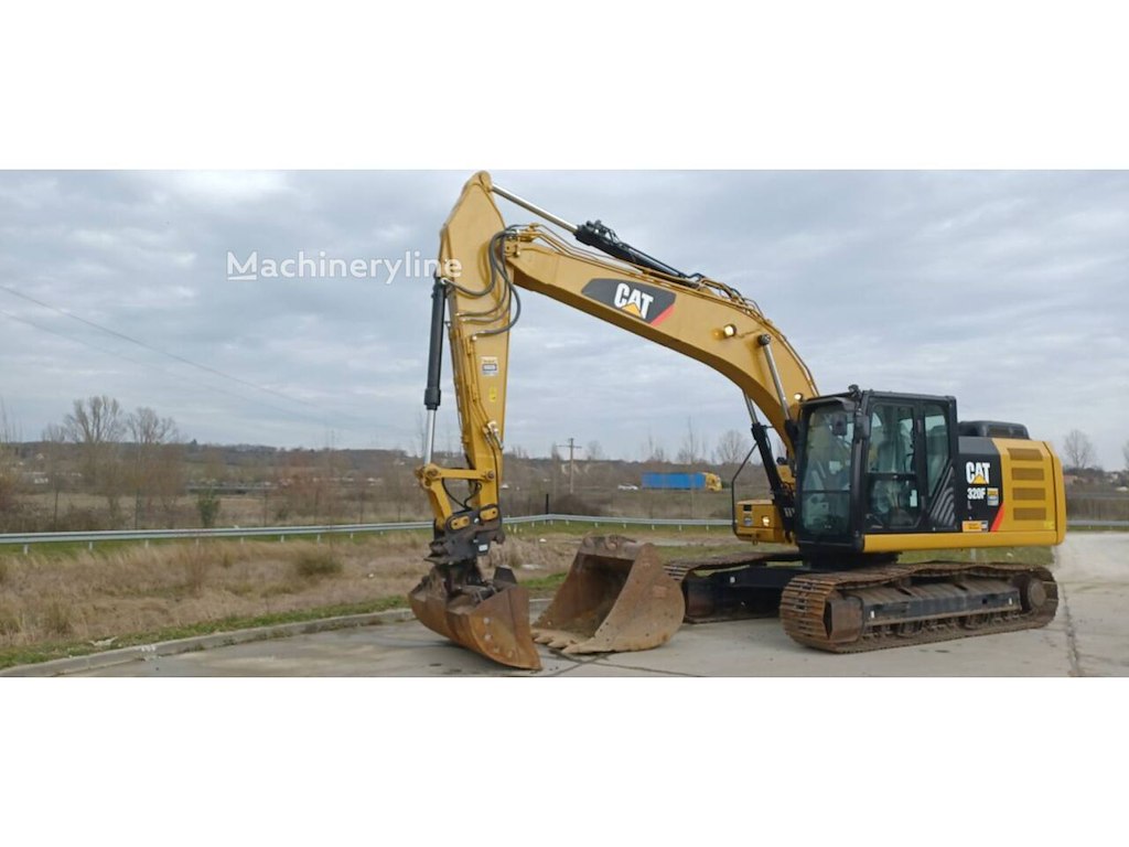 Caterpillar 320F bager guseničar