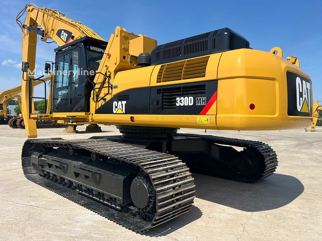 Caterpillar 330D bager za pretovar