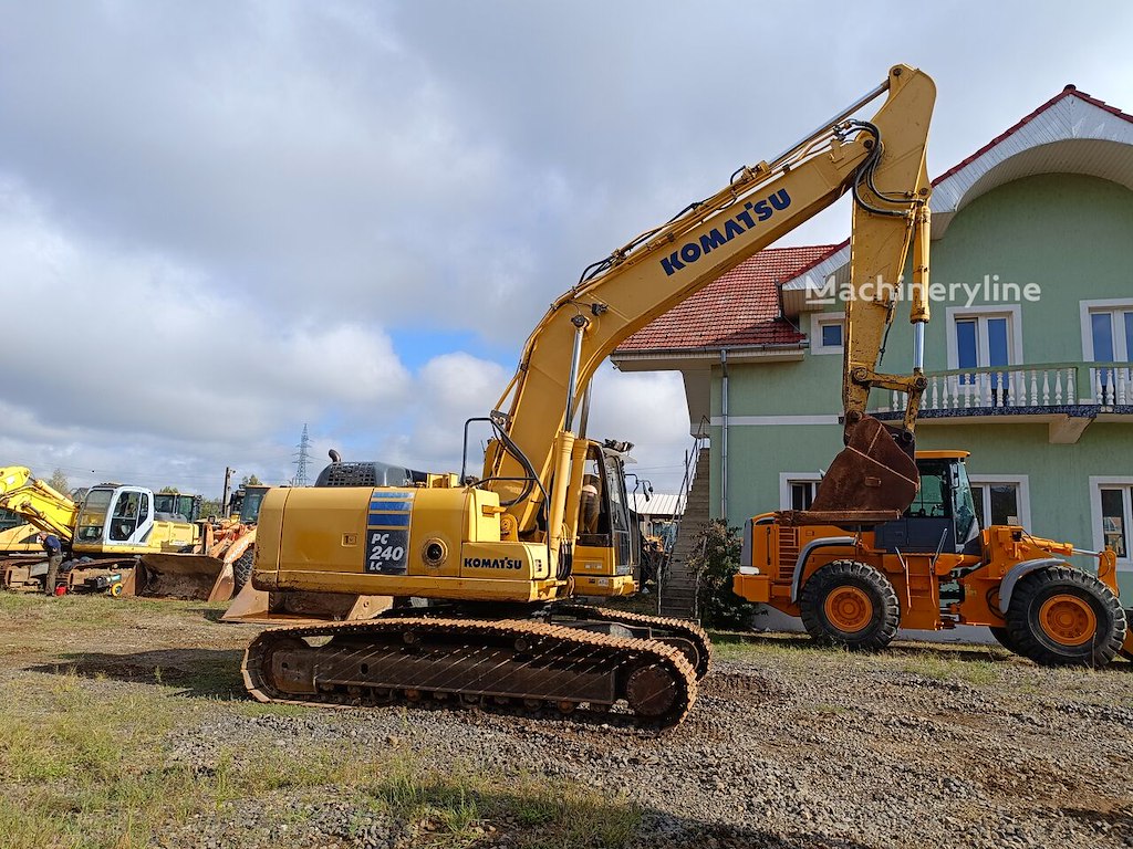 Komatsu PC240 LC bager guseničar