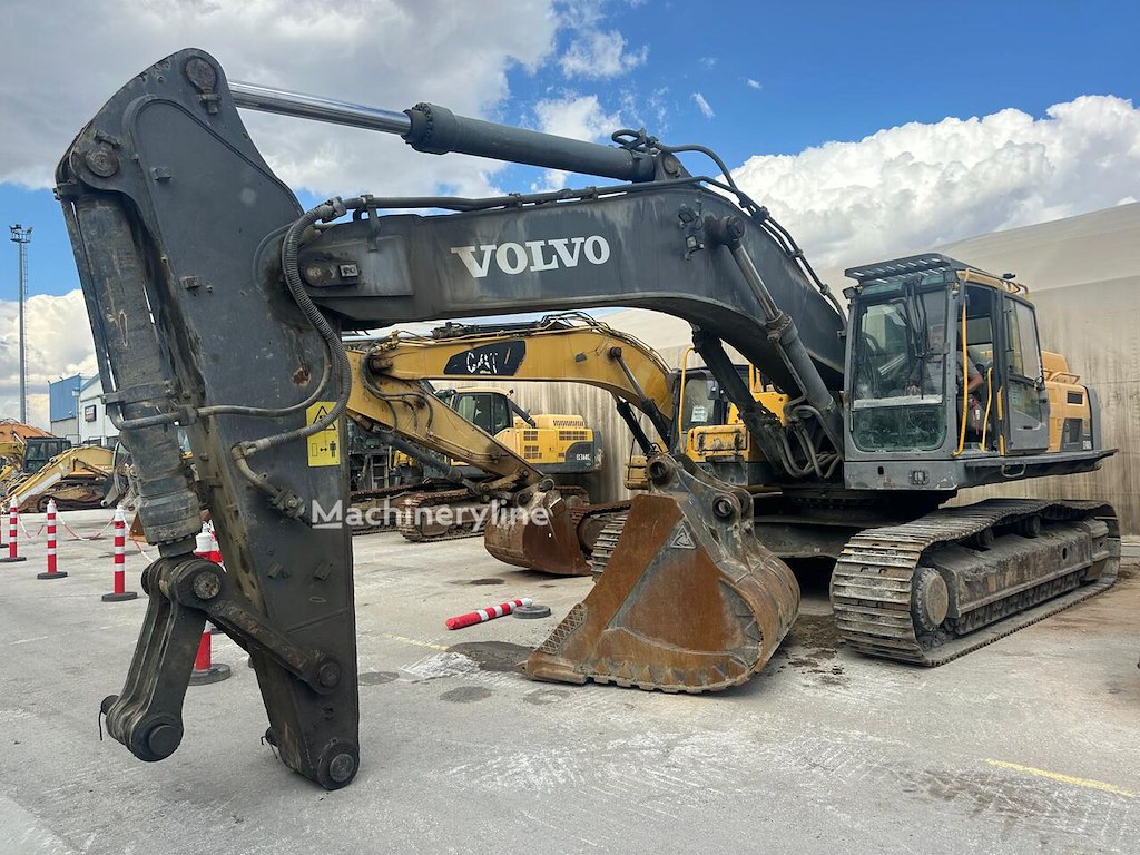 Volvo EC480D L bager guseničar