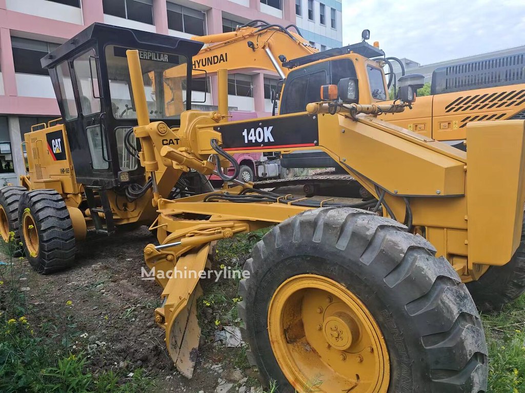 Caterpillar 140K grejder