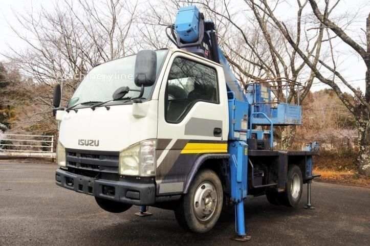 Isuzu ELF auto dizalica s korpom
