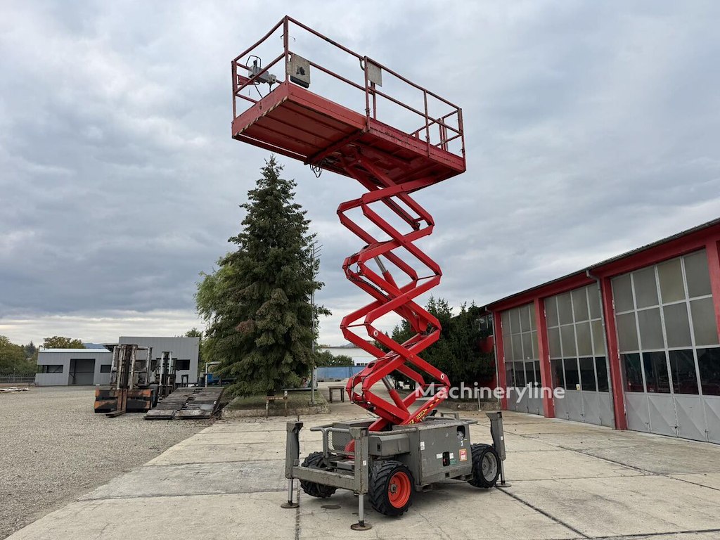 Skyjack SJ 6832RT makazasta platforma