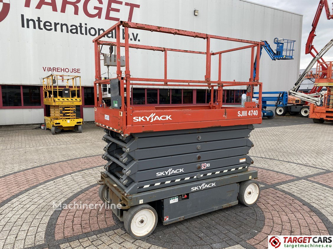 Skyjack SJIII-4740 ELECTRIC SCISSOR 4740 WORK LIFT 2019 70205243 1380CM makazasta platforma