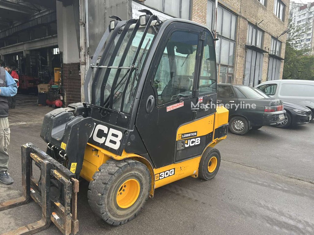 JCB 30 G teleskopski utovarivač