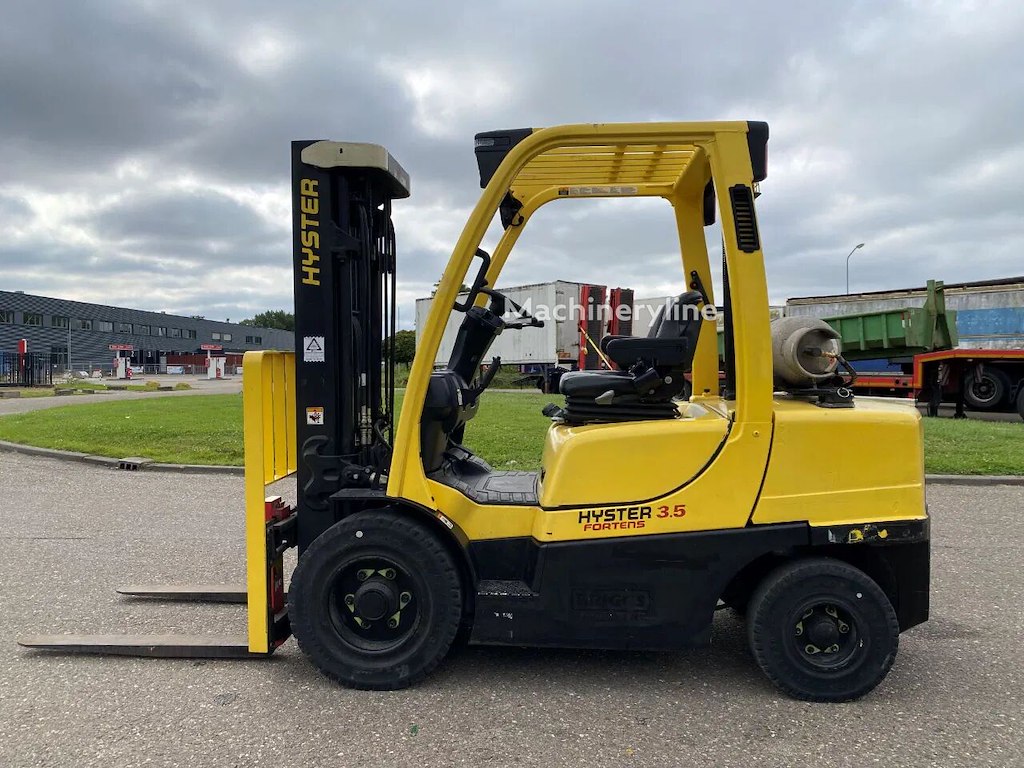 Hyster H3.5FT viljuškar na gas
