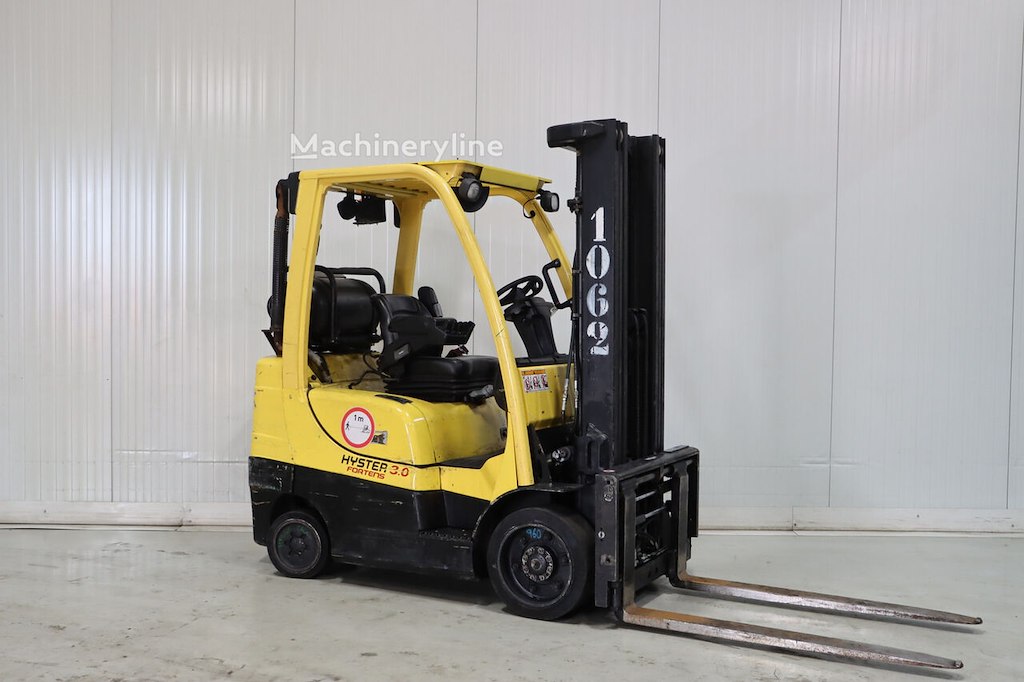 Hyster S3.0FT viljuškar na gas
