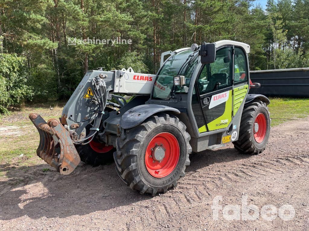Prodaje se Claas 7035 teleskopski utovarivač na aukciji