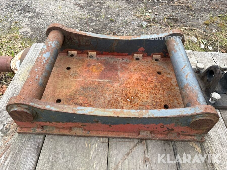 Prodaje se S60 fäste hidraulični čekić na aukciji