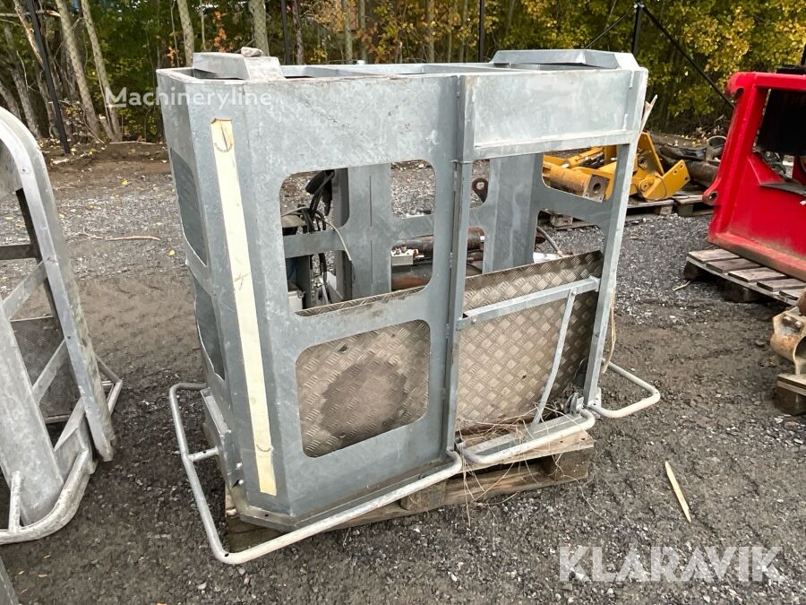 Prodaje se Petterssons Smide SP 800HV hidraulični čekić na aukciji