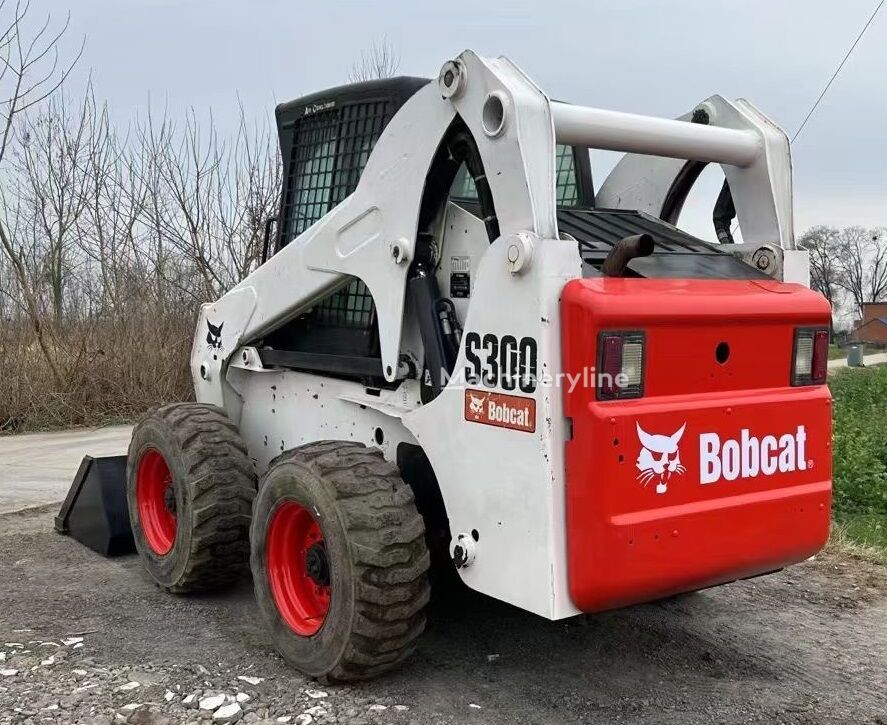 Bobcat S300 mini utovarivač
