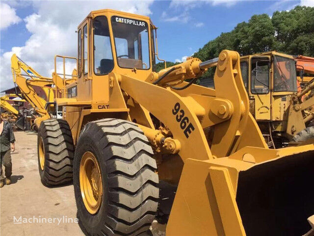 Caterpillar 936E 930K 938K 924K 924G 910E 966H 950H prednji utovarivač