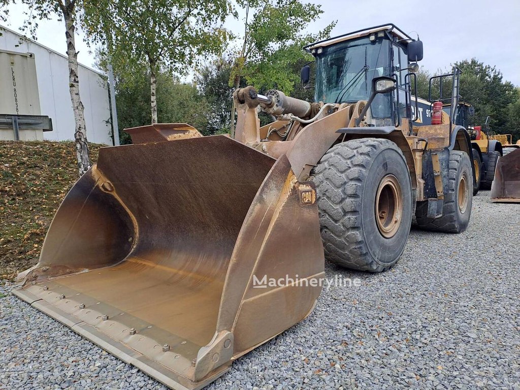 Caterpillar 972K prednji utovarivač