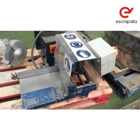 Prodaje se 6260 FRESADORA RETESTADORA AYUTOR MODELO 0100 (6260)(S1) glodalicu za metal na aukciji