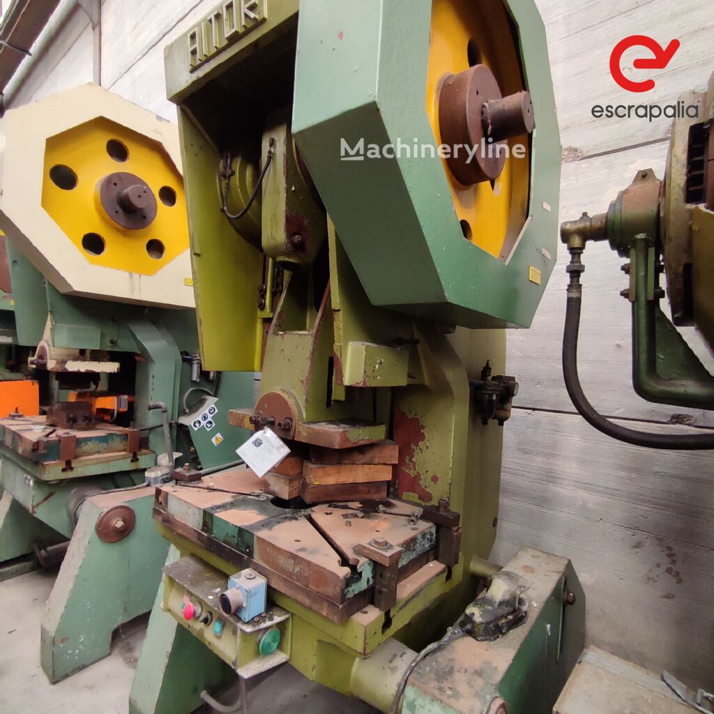 Prodaje se 5358 PRENSA EXCENTRICA EMBRAGUE NEUMATICO MARCA AITOR MODELO ERM pogonsku presu na aukciji