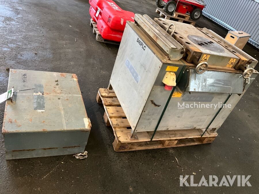 Prodaje se Bendof B40PLC mašinu za savijanje limova na aukciji