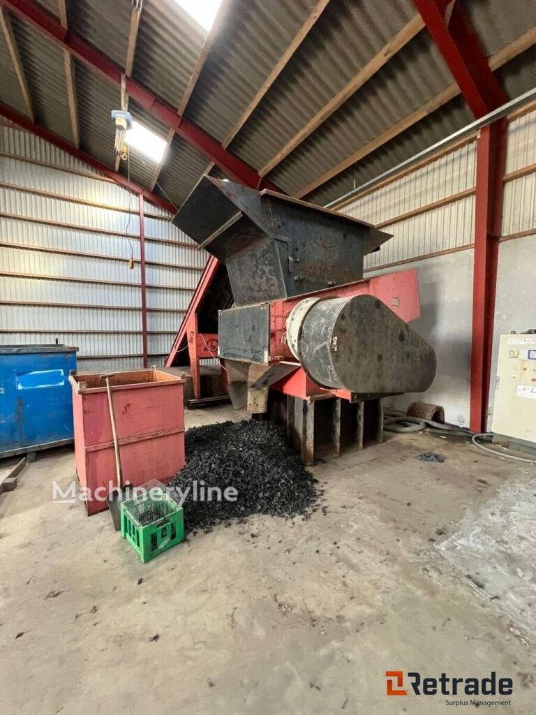 Prodaje se Bano Screder med generator industrijski šreder na aukciji