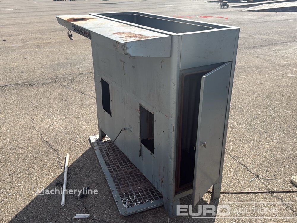 Prodaje se Industrial Shredder industrijski šreder na aukciji