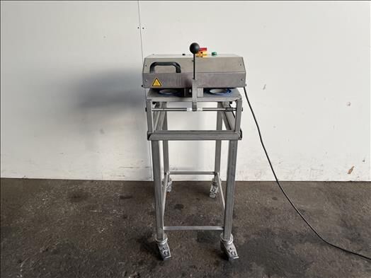 Bljalbers BLJ150 stroj za zatvaranje ladica